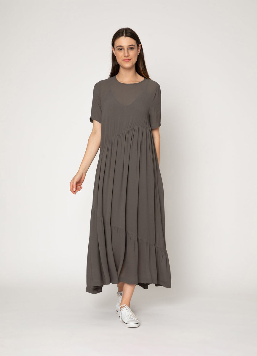 Blacklist Teddy Dress Thyme – Miss Gladys Sym Choon